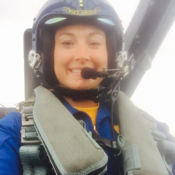Blue Angels Breaks Barriers With Their First Female Demo Pilot 8 M2woman