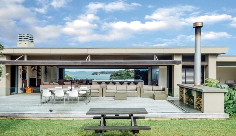 Getaway To Oke Bay - M2woman