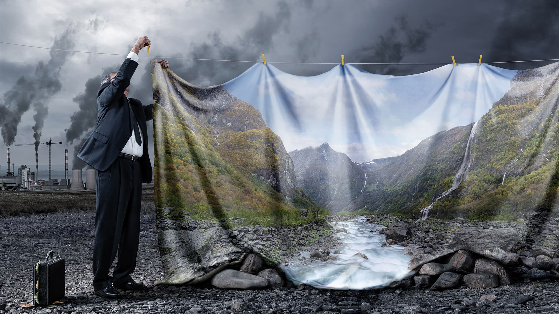 Photo Series: The Truth Behind the Moment - M2woman